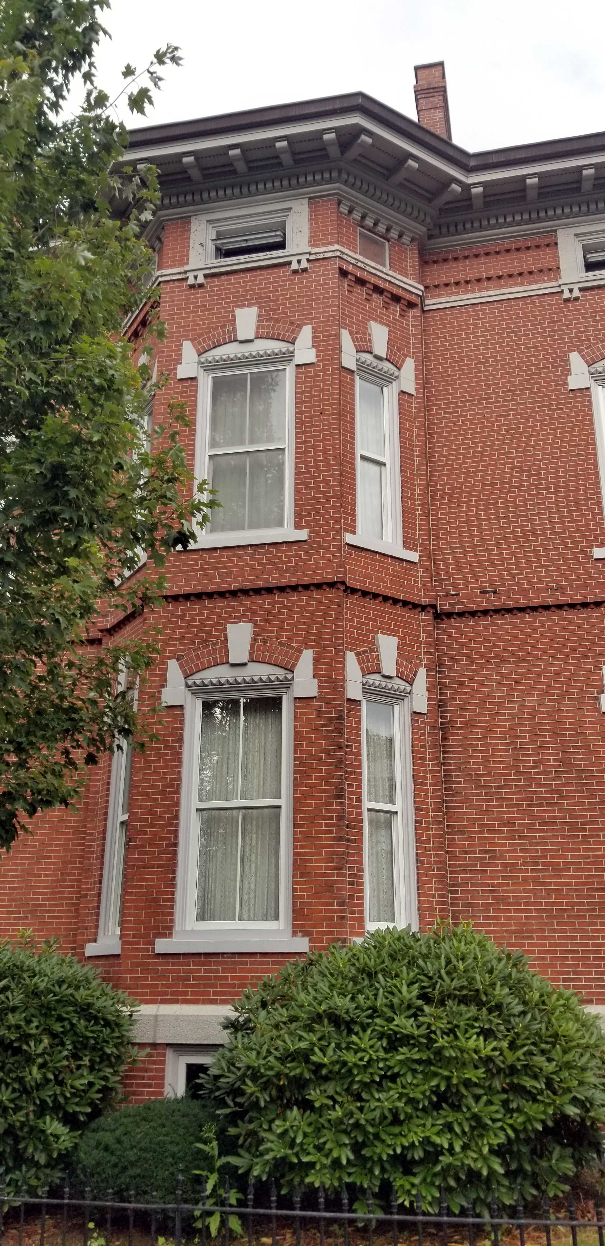 365 Spring Street | Portland House Stories