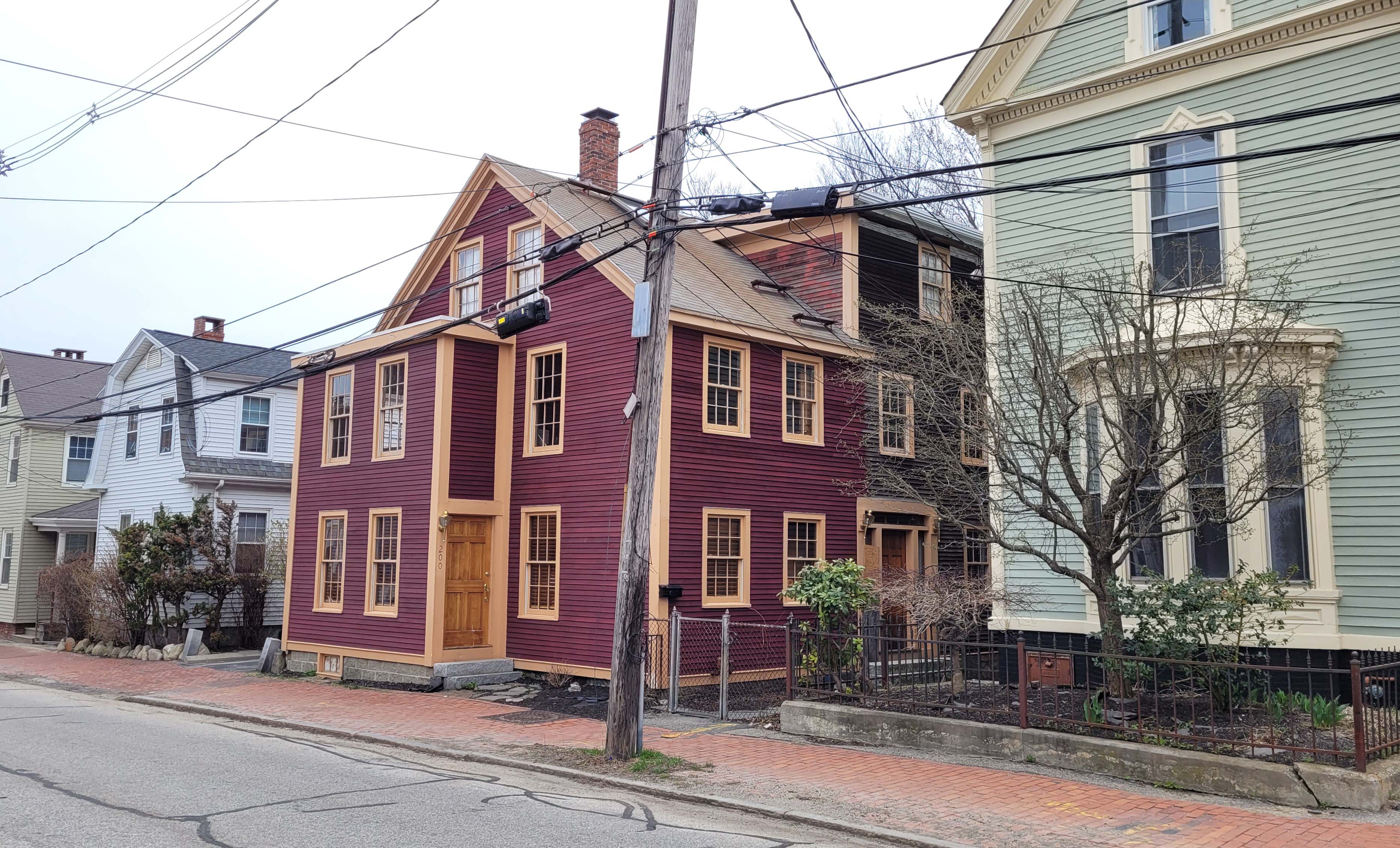 198_200 Spring Street | Portland House Stories