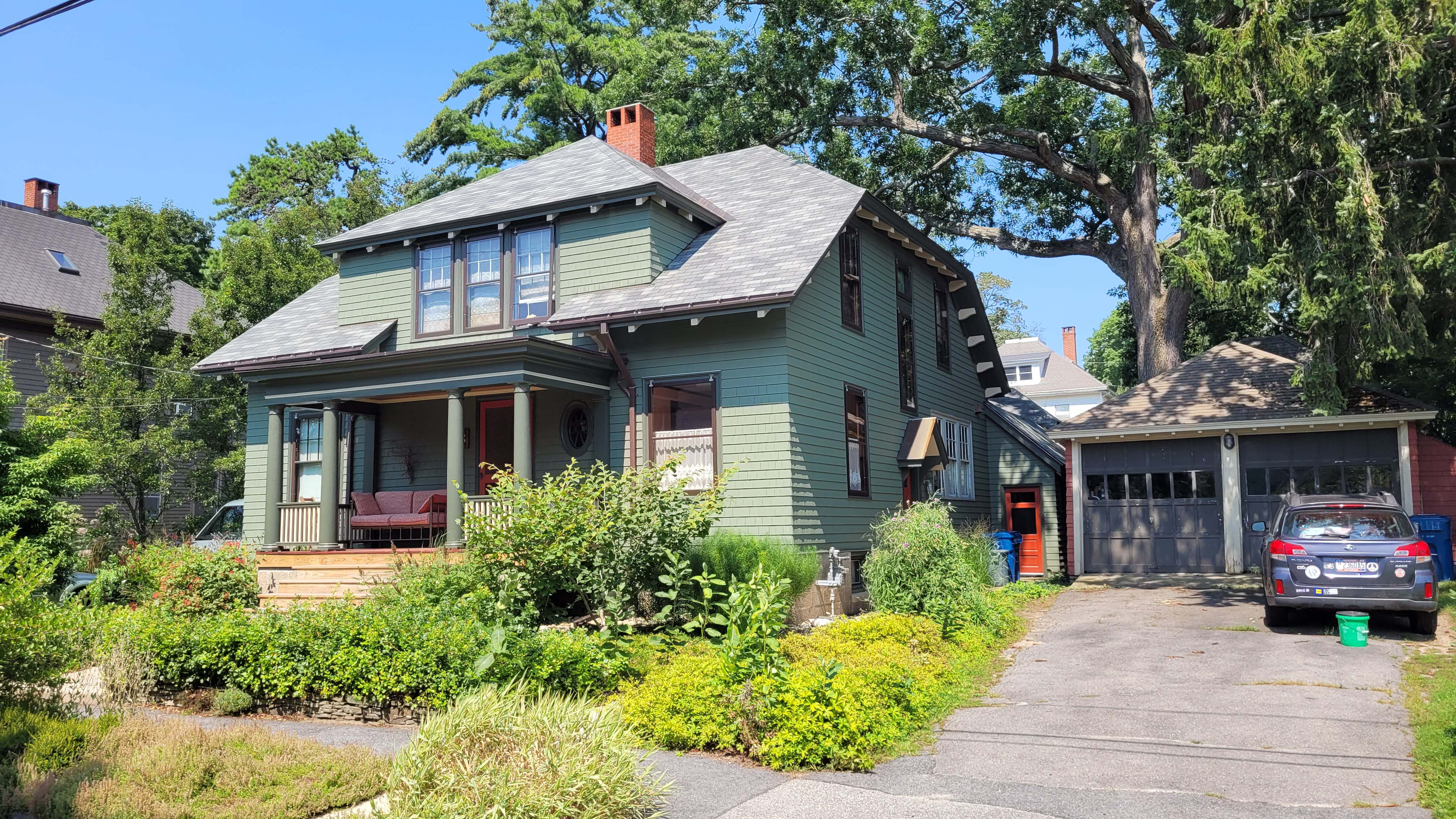 Glimpses. 193 Concord Street | Portland House Stories