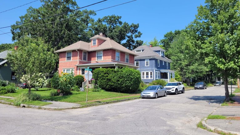 Portland House Stories | Every house has a story. I try to tell them.